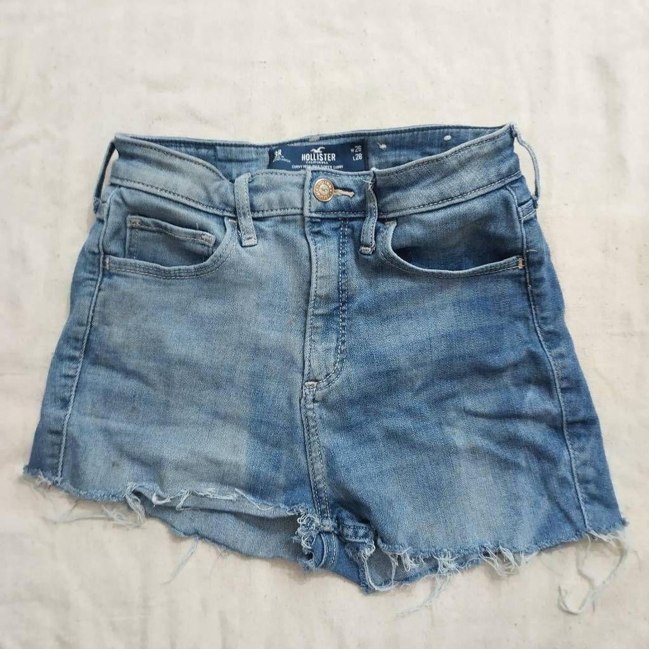 Brand Hollister curvy high rise frayed cut off