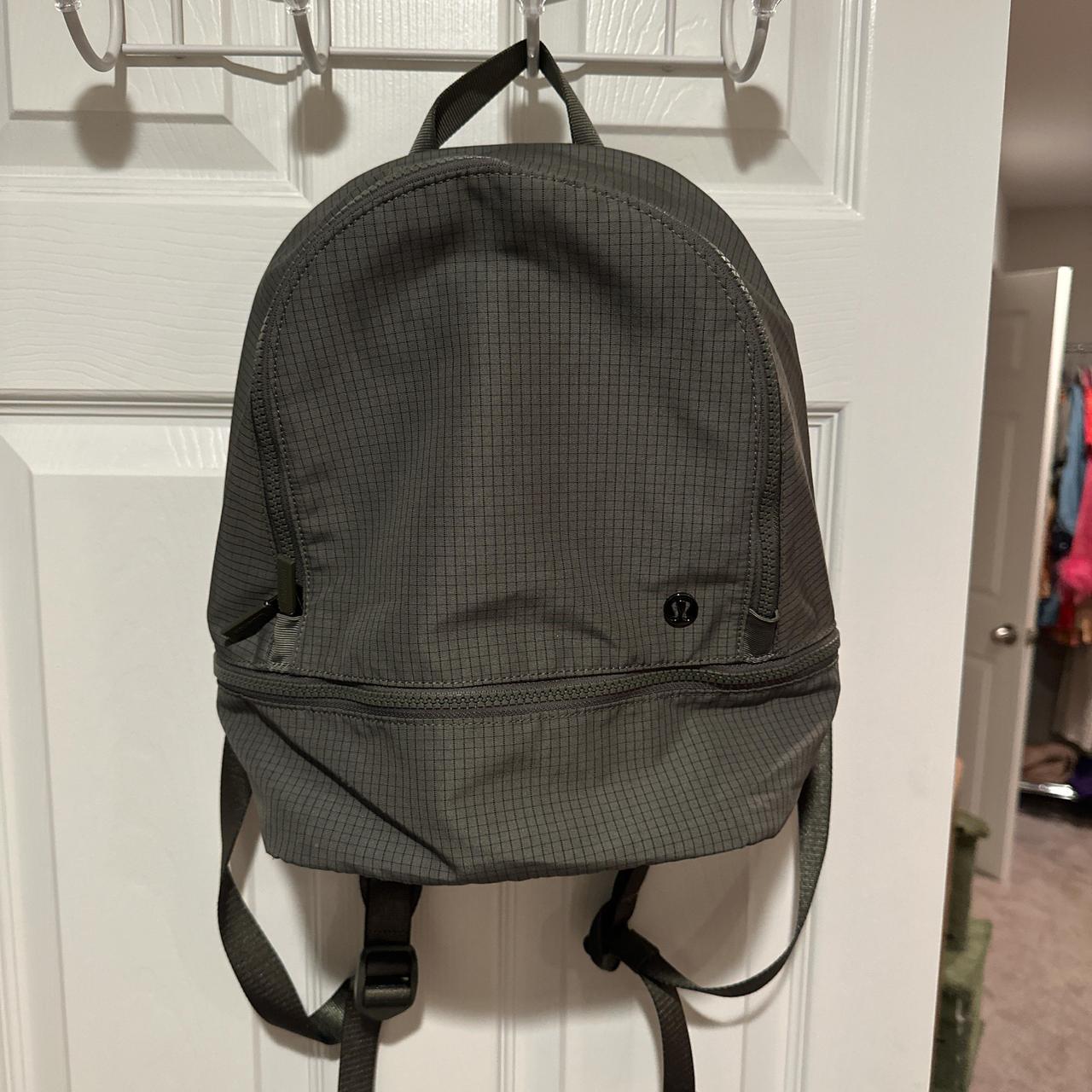 lululemon small backpack, used once, nice zipper... | Depop