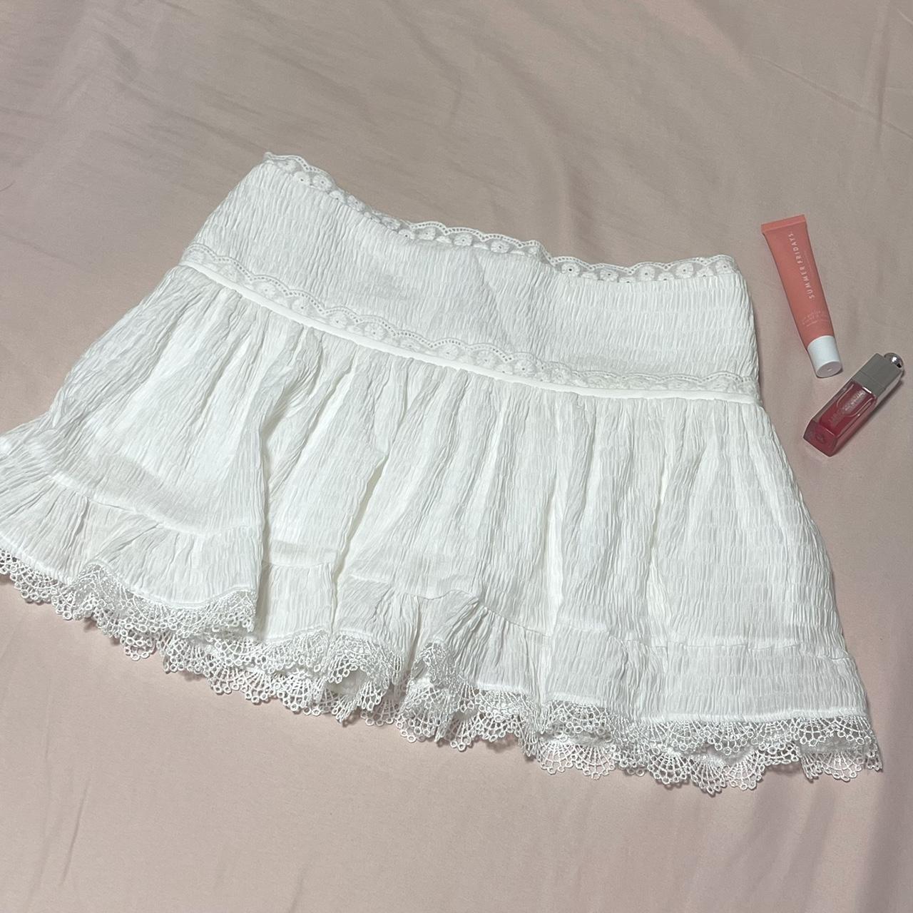 super cute white coquette flowy mini skirt with... - Depop