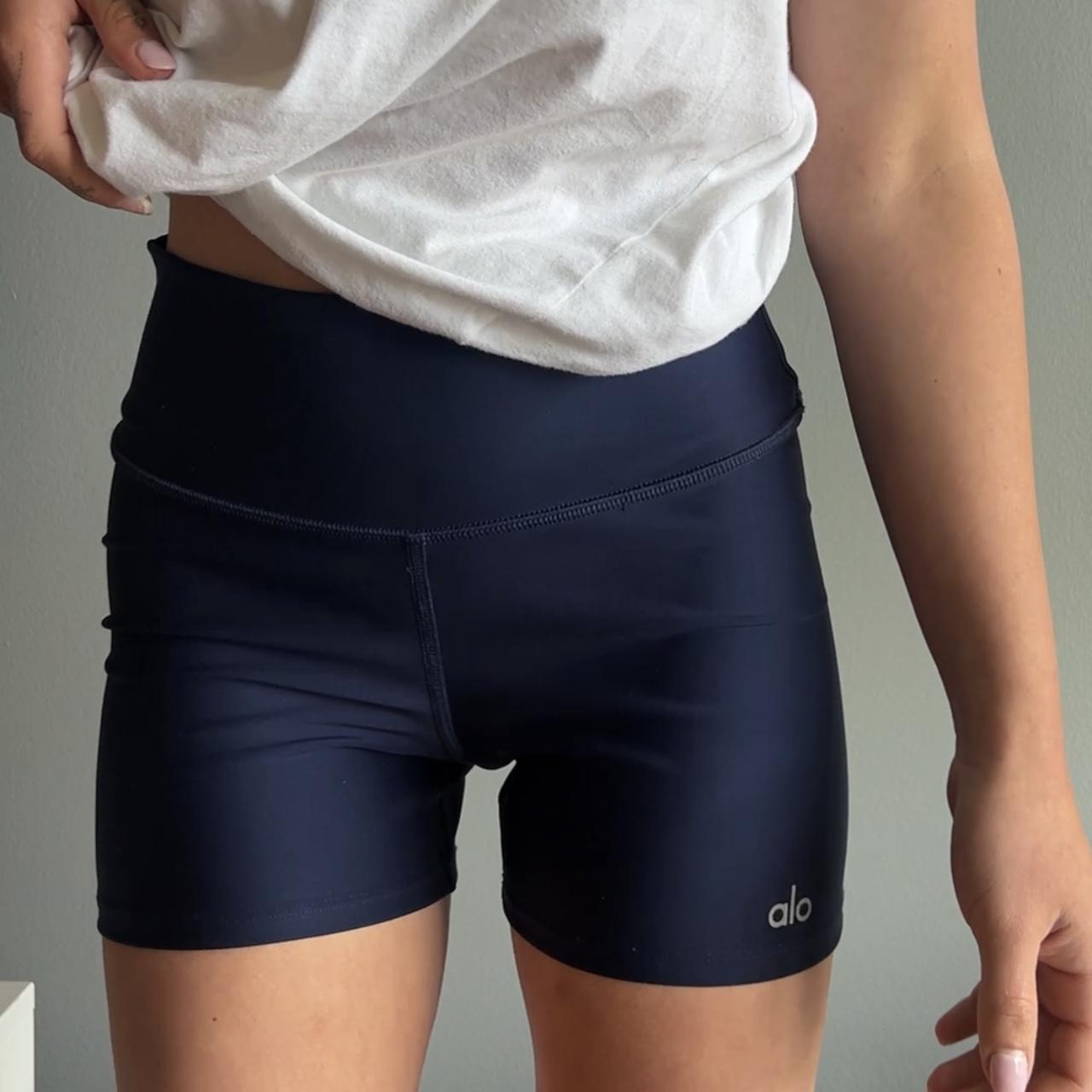 Alo Yoga Women's Navy Shorts | Depop