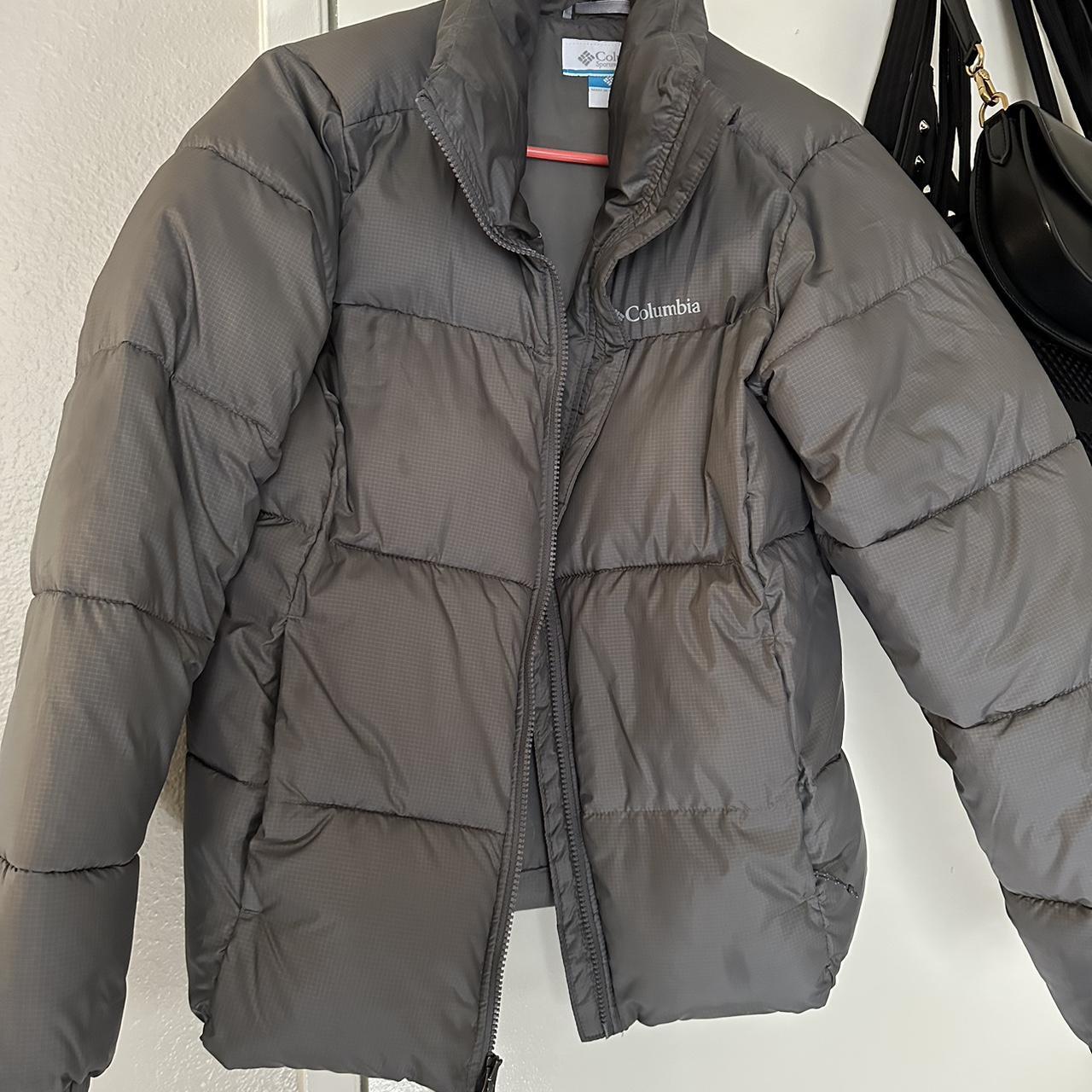 Columbia puffer in this reflective grey ugh so cozy... - Depop
