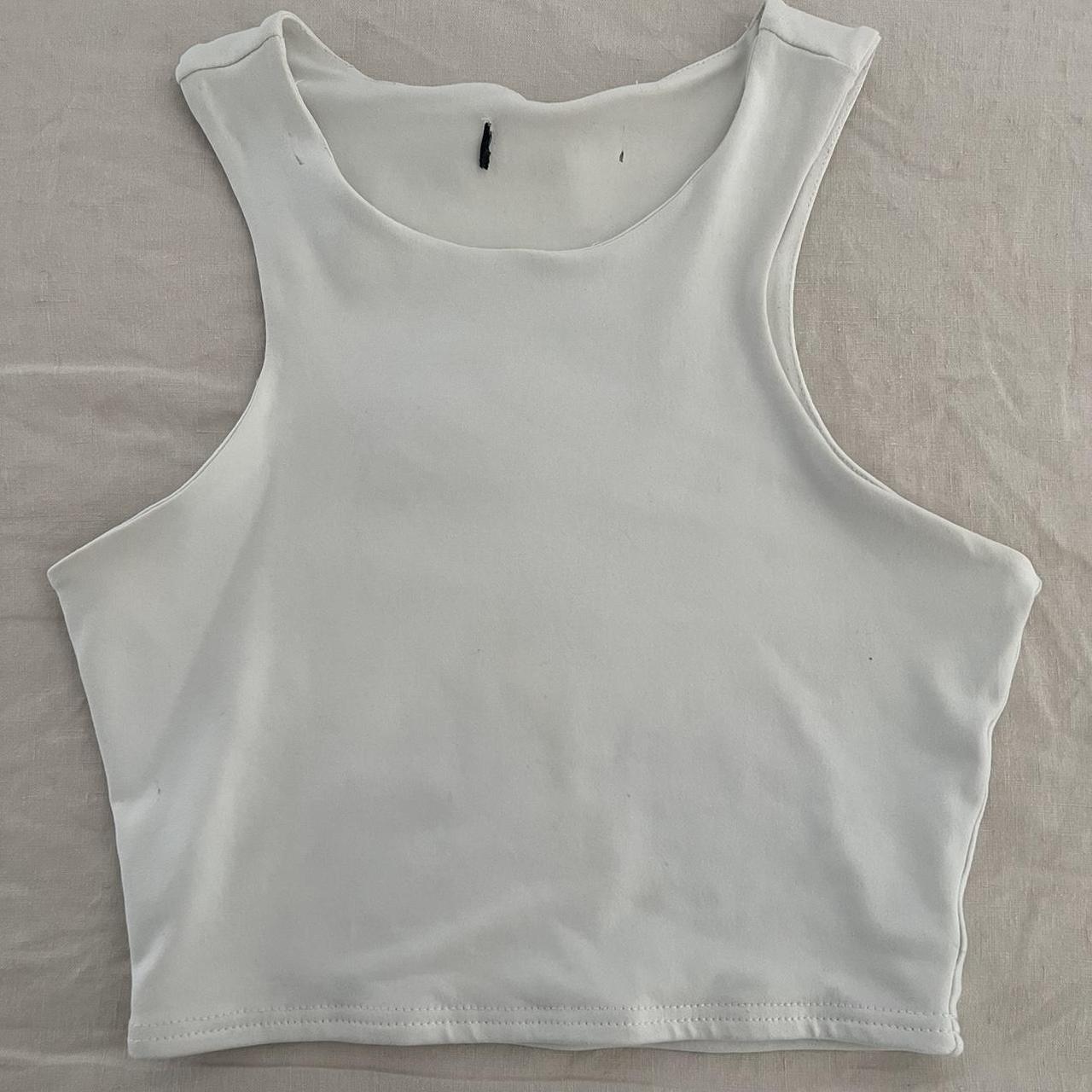 Double layered tanks - Depop