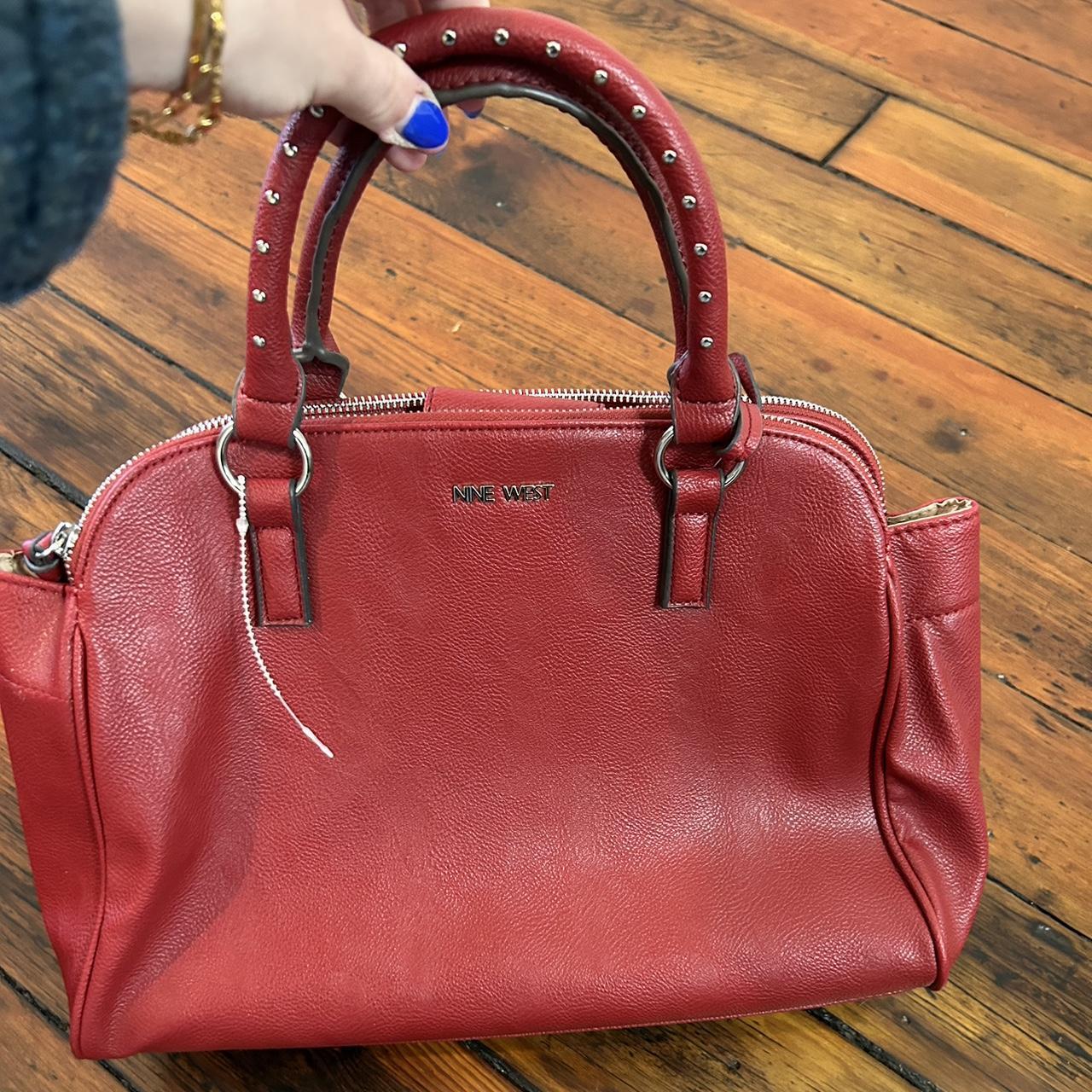 red vintage nine west purse so cute - Depop