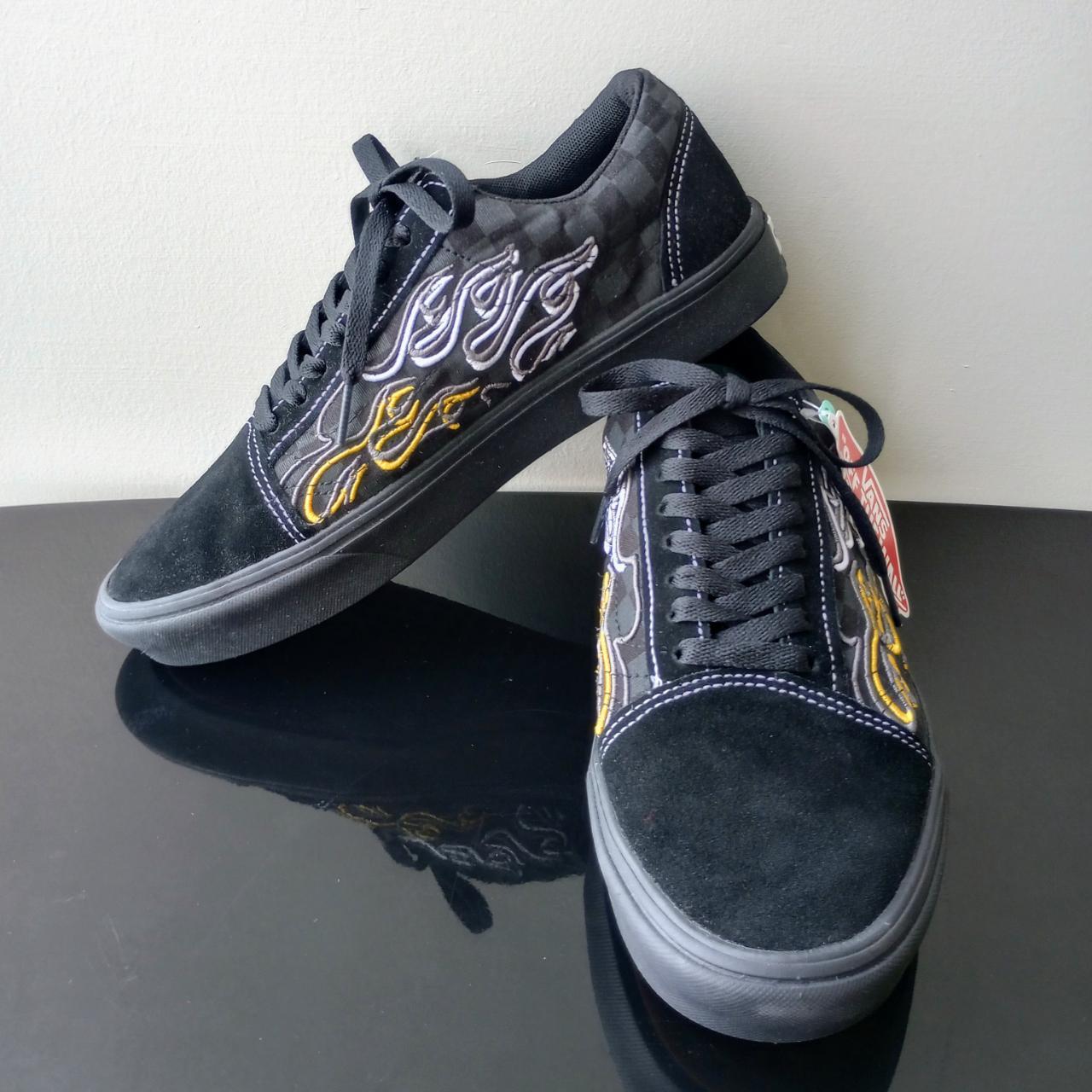 Vans Men's Comfycush Old Skool Ignition Suede /... - Depop