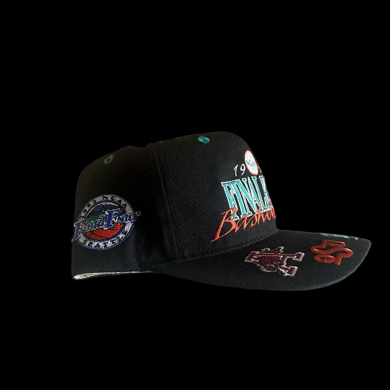 VINTAGE 95’ NCAA TOURNAMENT SNAPBACK | ONE SIZE FITS... - Depop