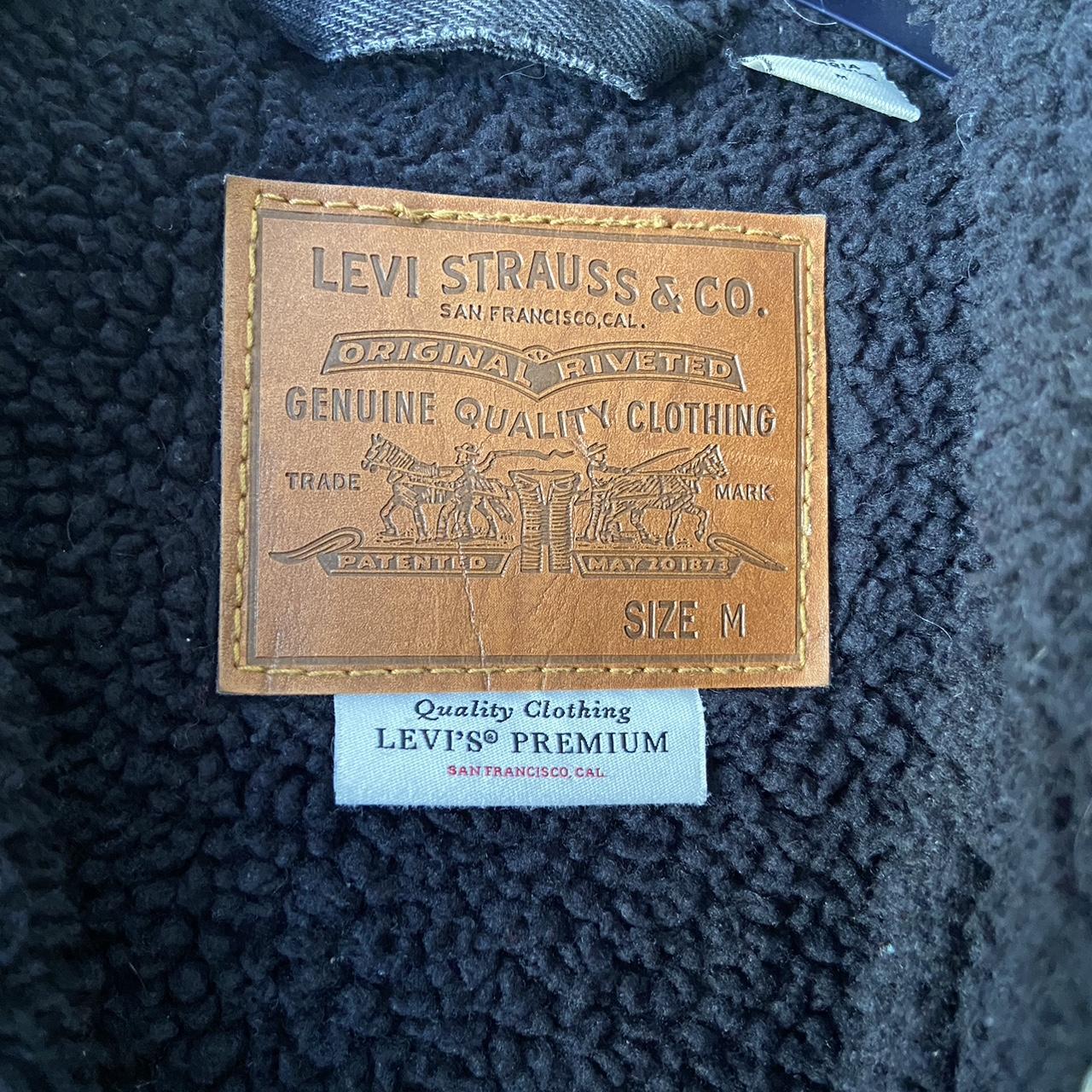 Levi’s denim jacket Hardly worn Bought from Levi’s... - Depop