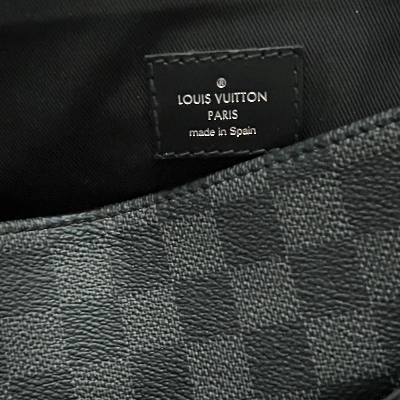 Black Checkered Louis Vuitton Bag #LouisVuitton - Depop