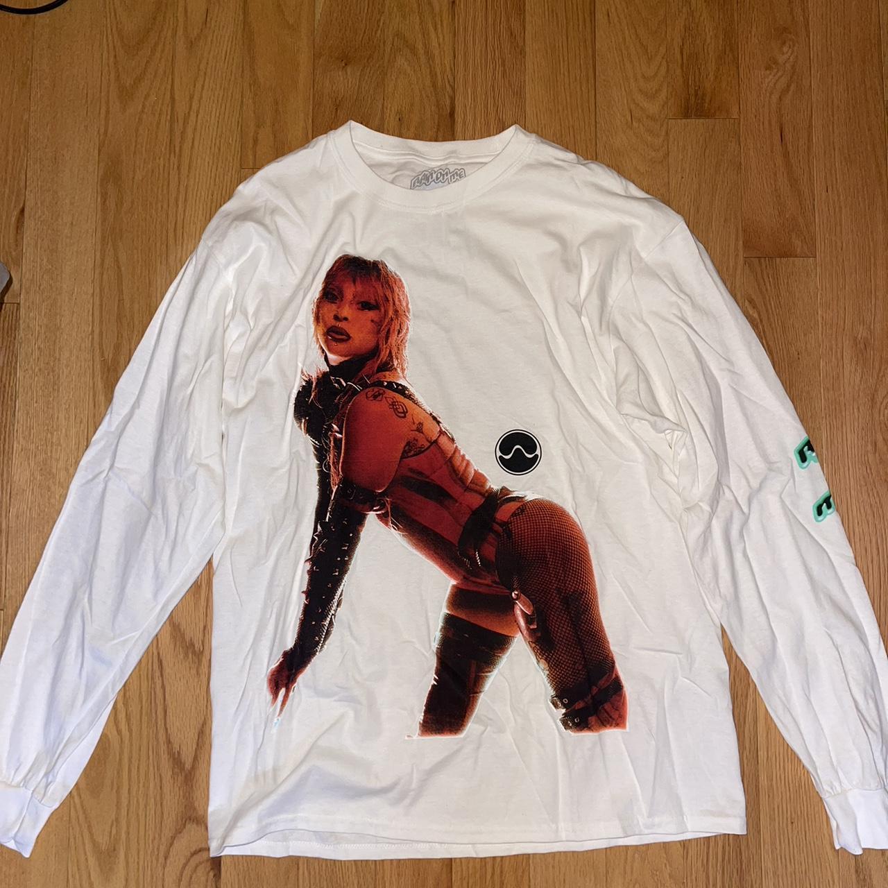 Ariana Grande Women's White T-shirt | Depop