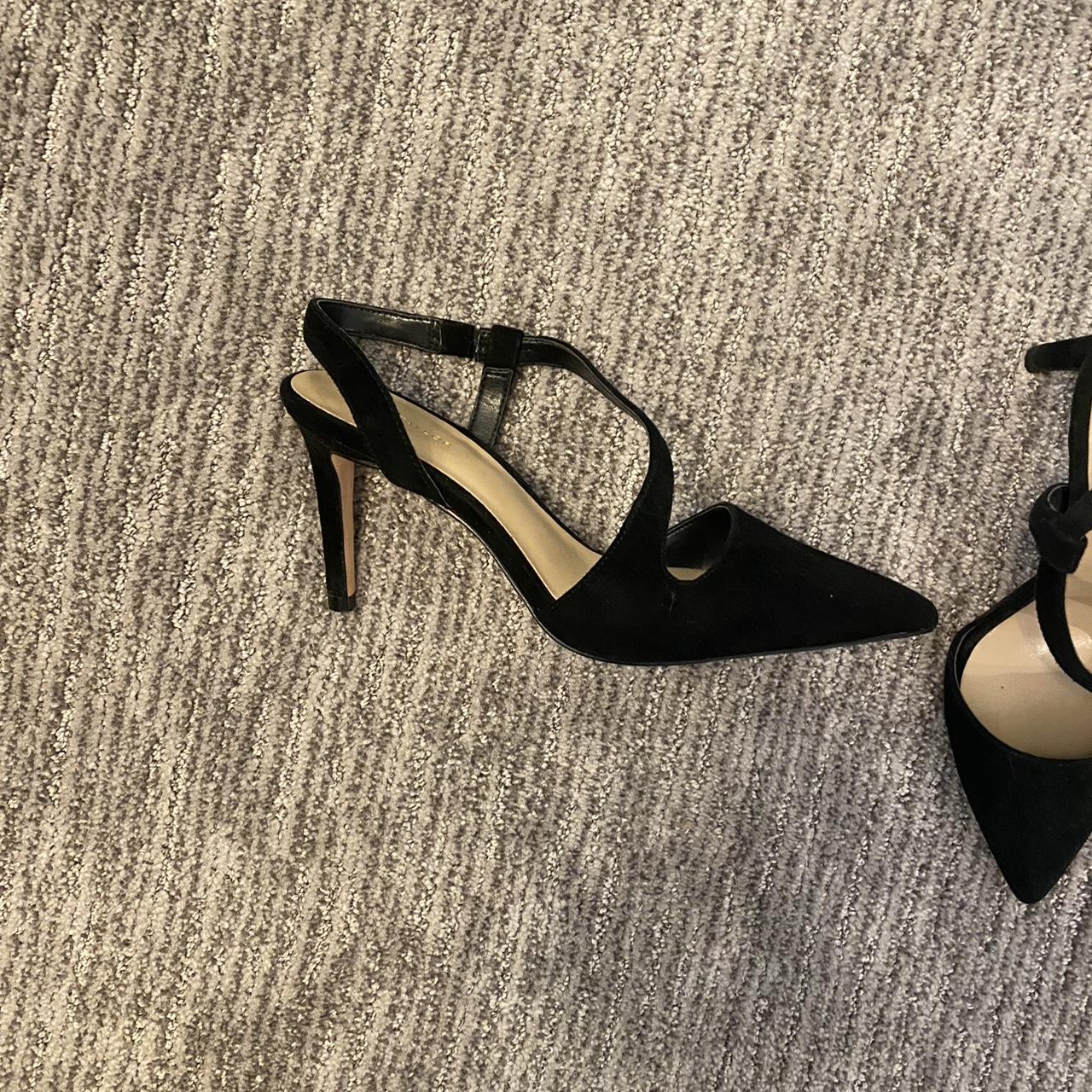 Ann Taylor Women's Black Sandals | Depop