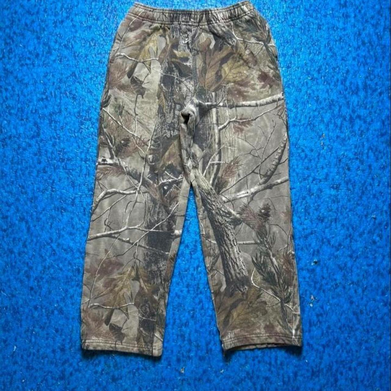 Realtree camo sweatpants in multi-colour #camo | Depop