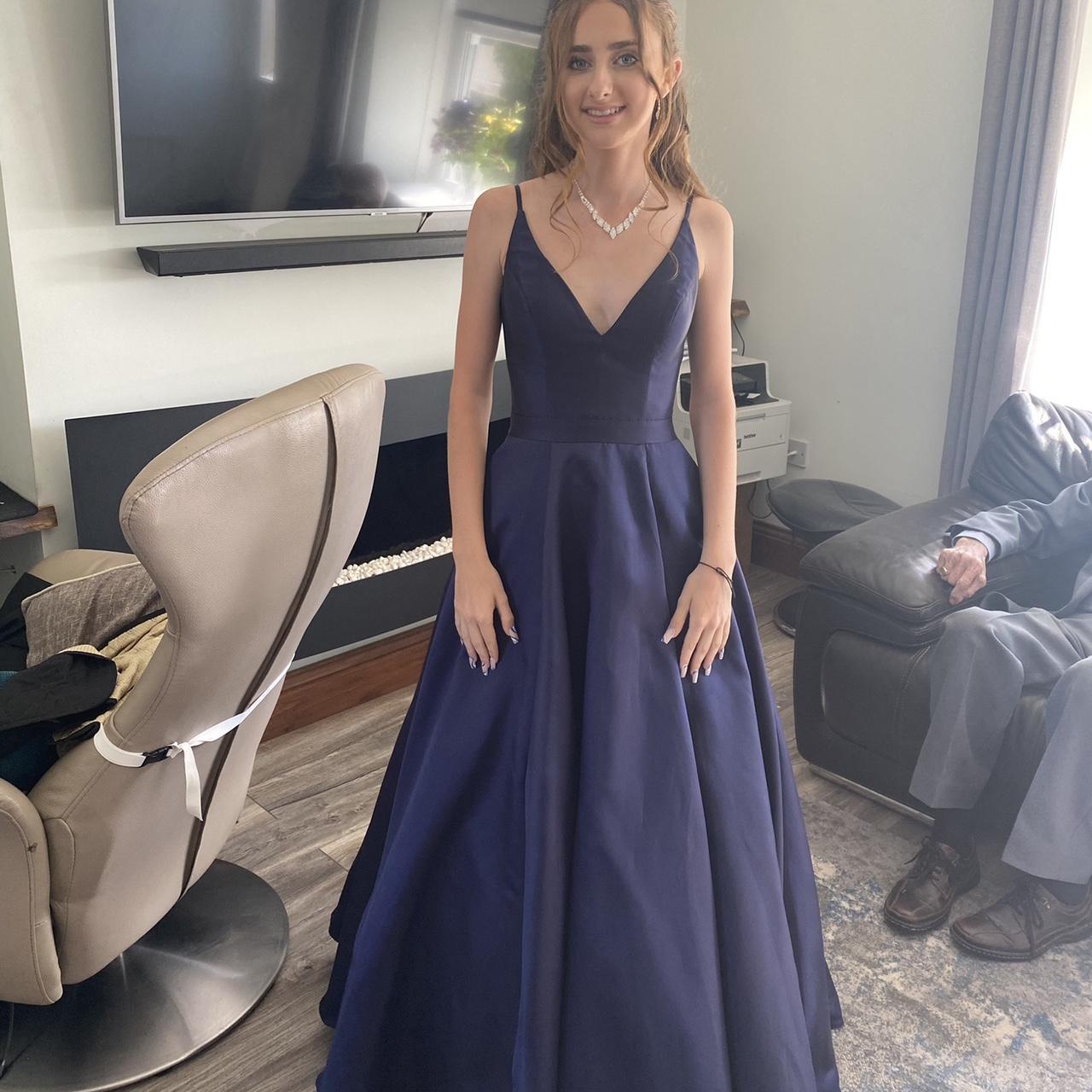 Giovanni Prom/Formal Dress with corset back Size 00/... - Depop