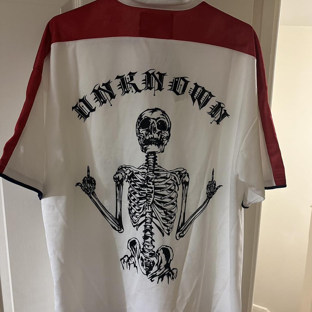 Unknown London Men's T-shirt | Depop
