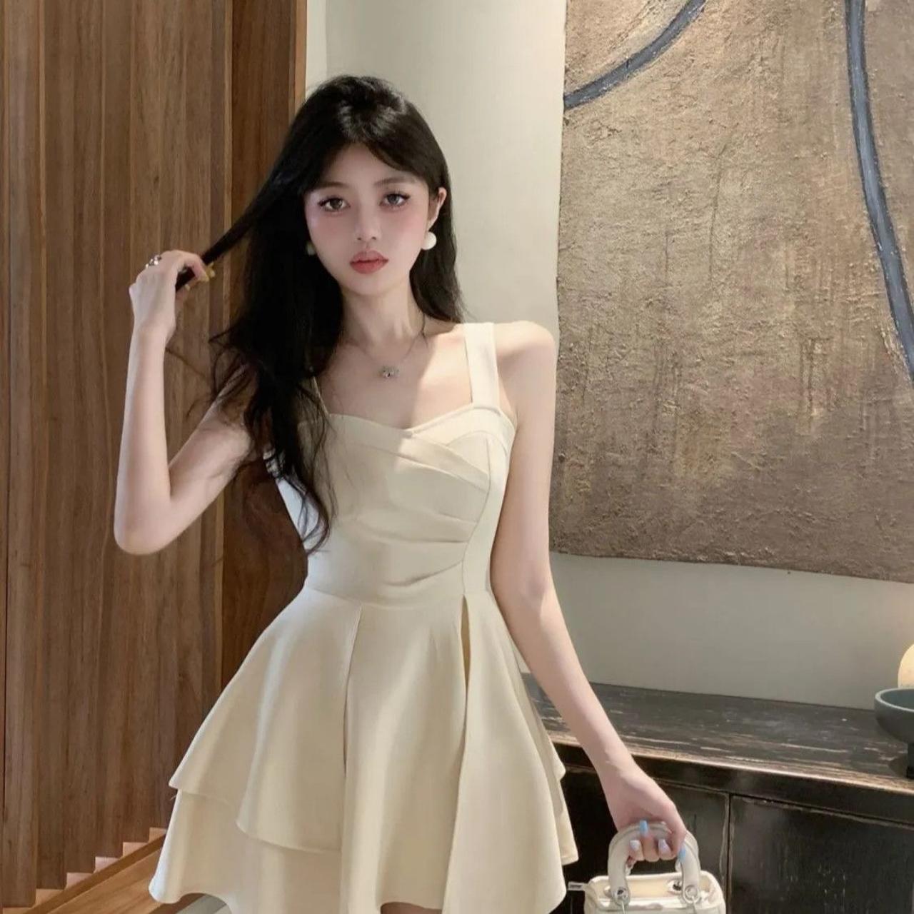 French temperament foreign dress Slim female summer... | Depop