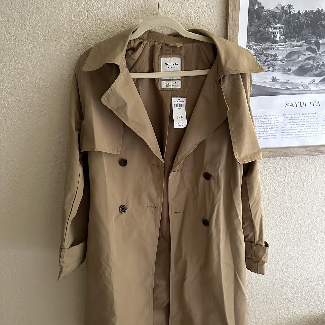 Abercrombie & Fitch Women's Coat | Depop