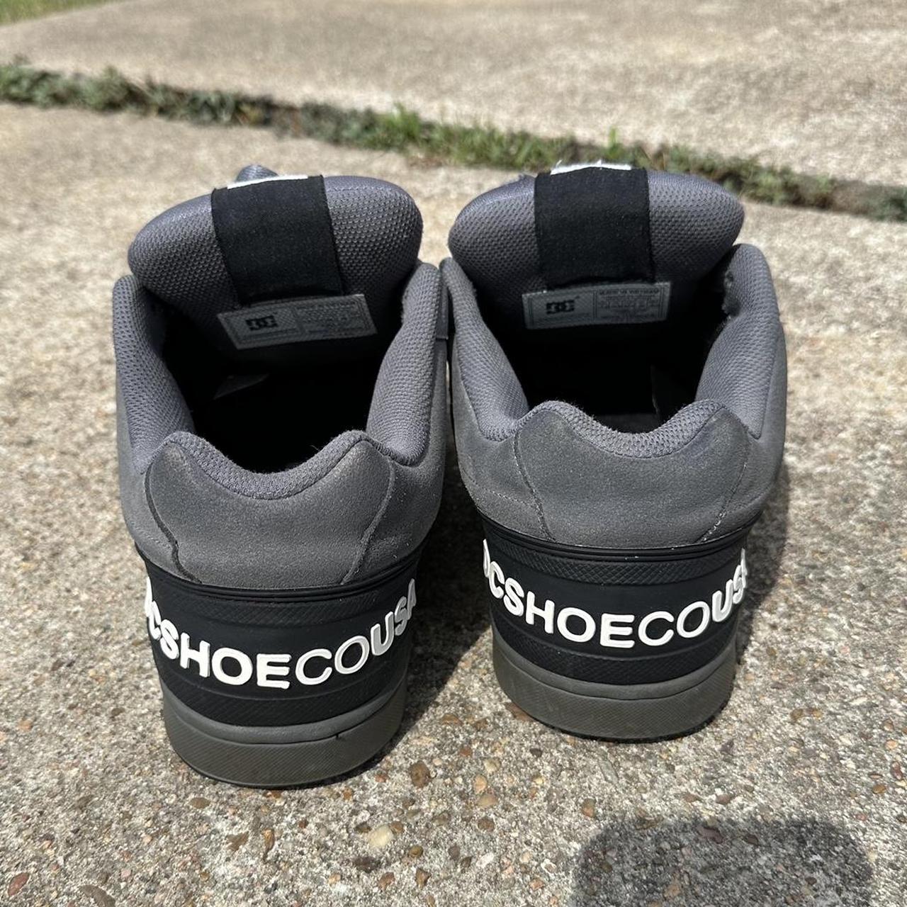 Y2K DC Chunky Skate Shoes men’s size 11 good... - Depop