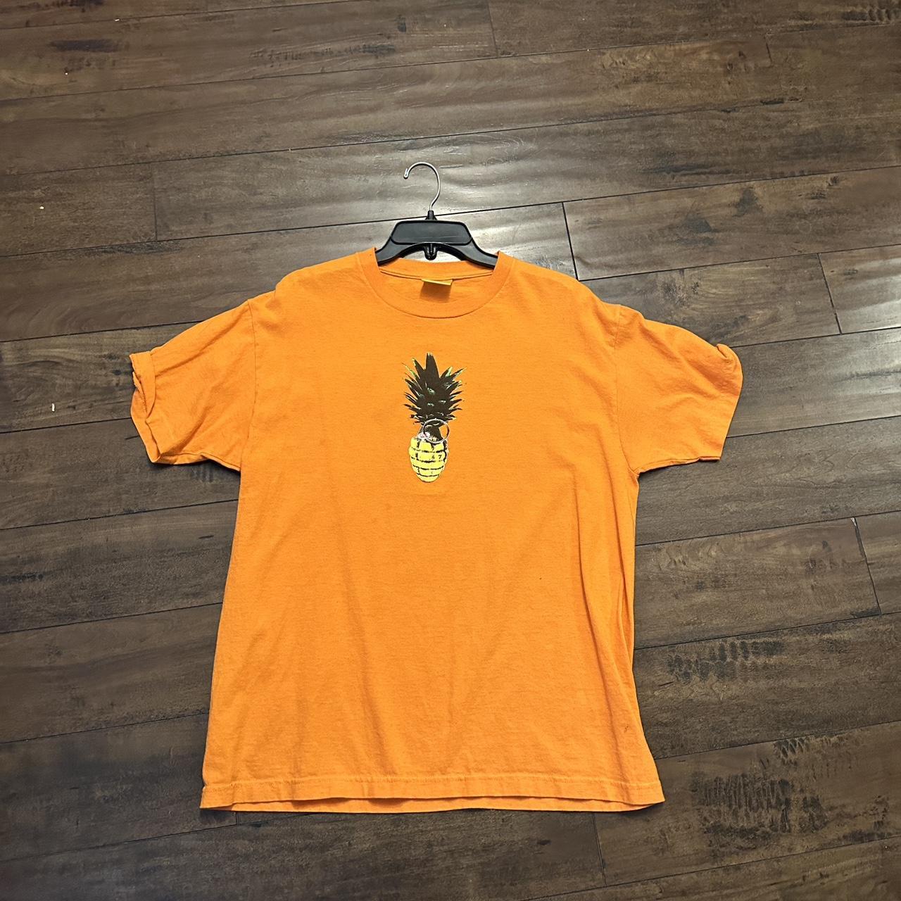 Golf pineapple Grenade tee - Depop