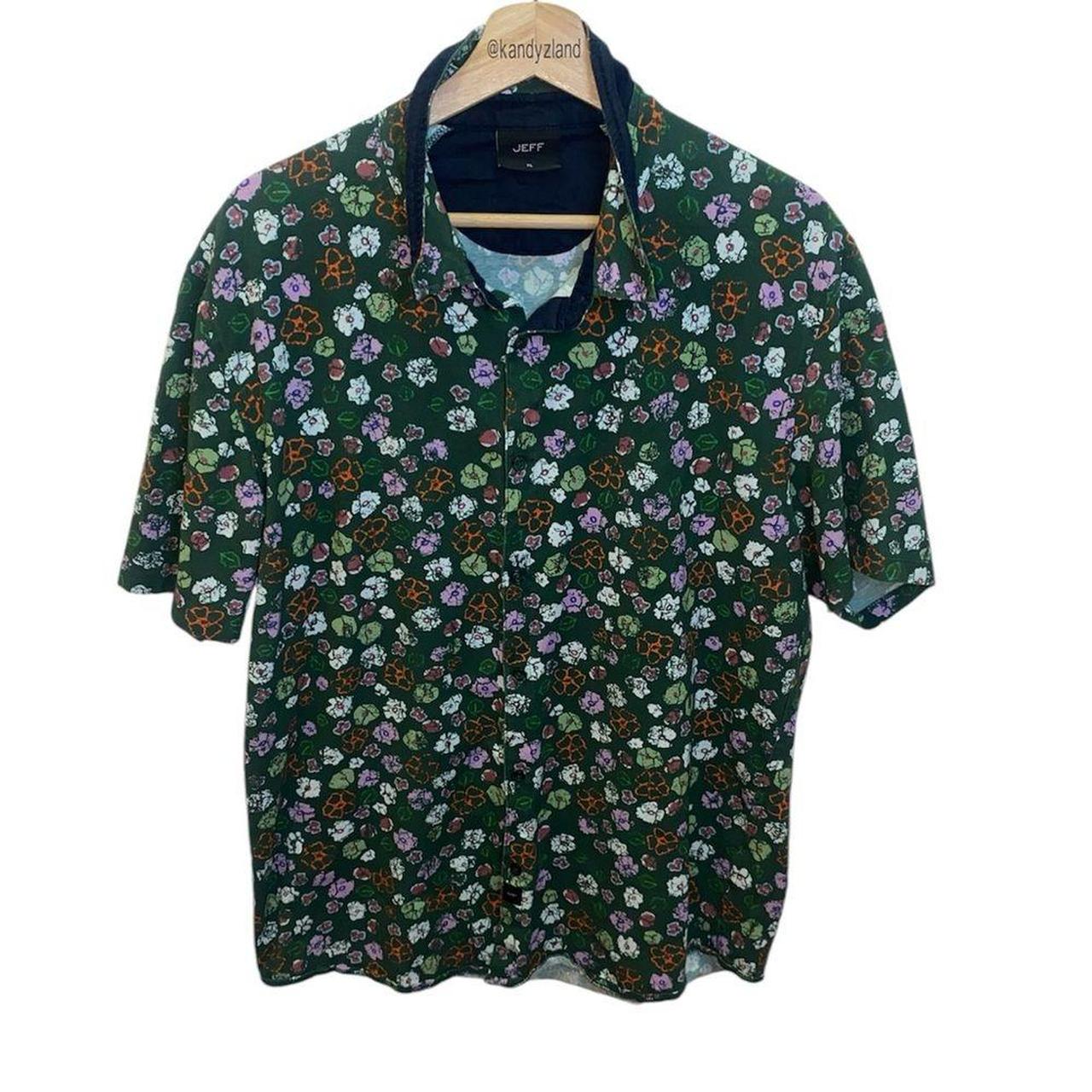 Jeff Men's Green Floral Button Down Excellent... | Depop