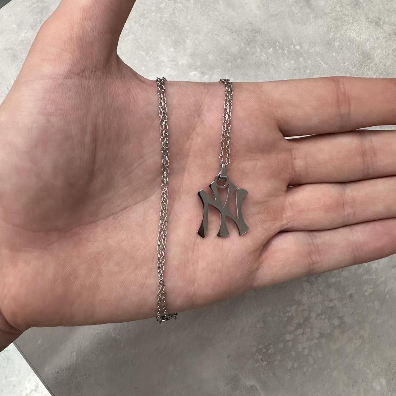 y2k silver NY Yankees MLB necklace chain in... - Depop