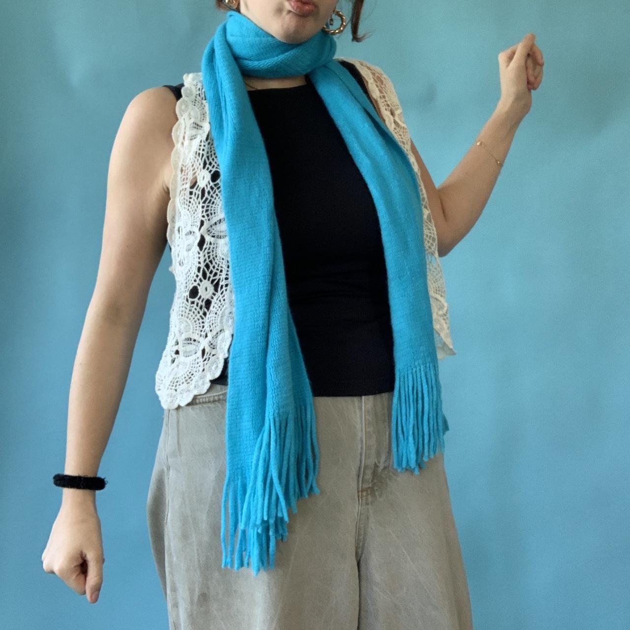 VINTAGE KNITTED SKINNY SCARF 90's super soft blue... - Depop