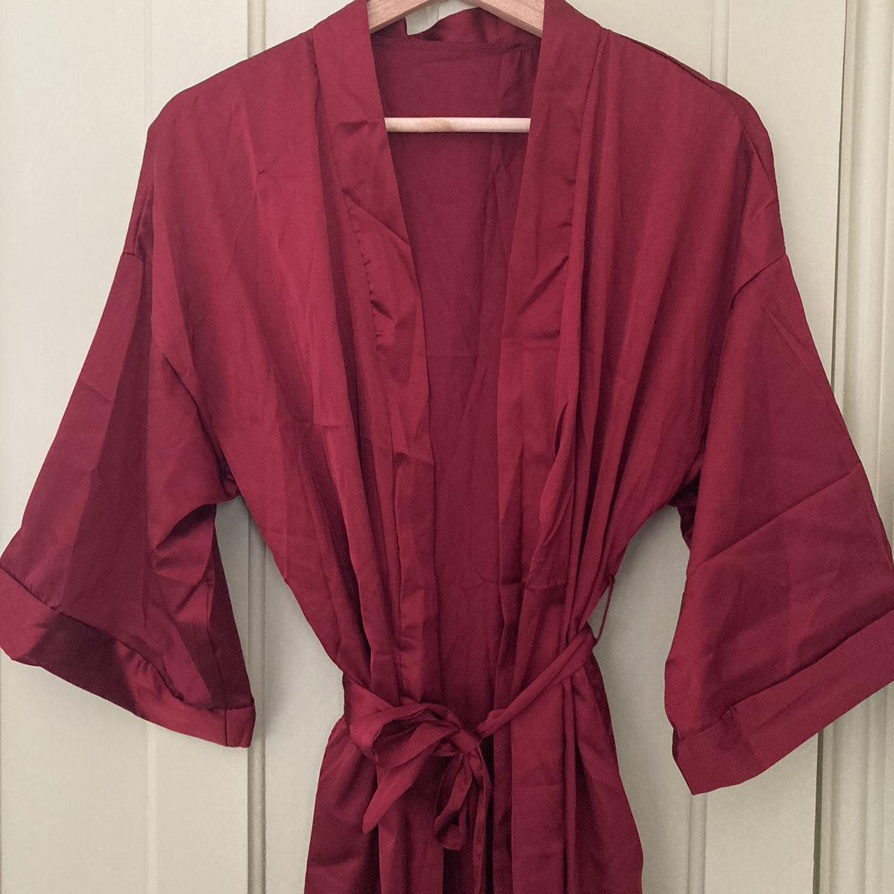 Burgundy silk feel light robe - Depop