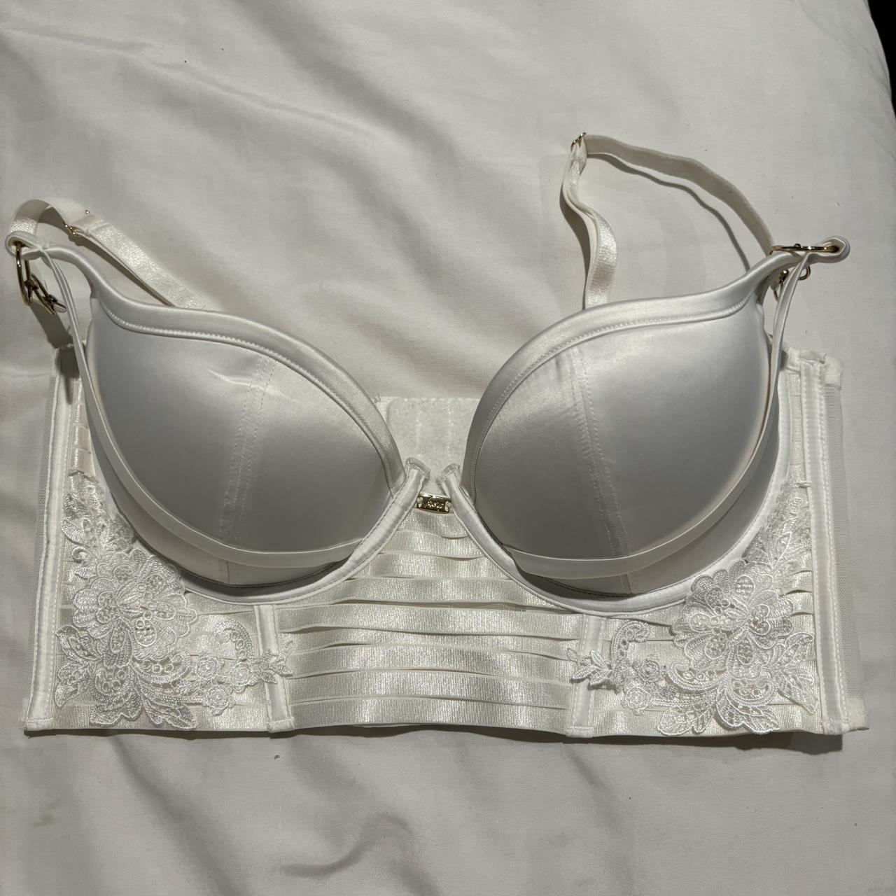 Bras and Things bra size 12DD never worn does... - Depop