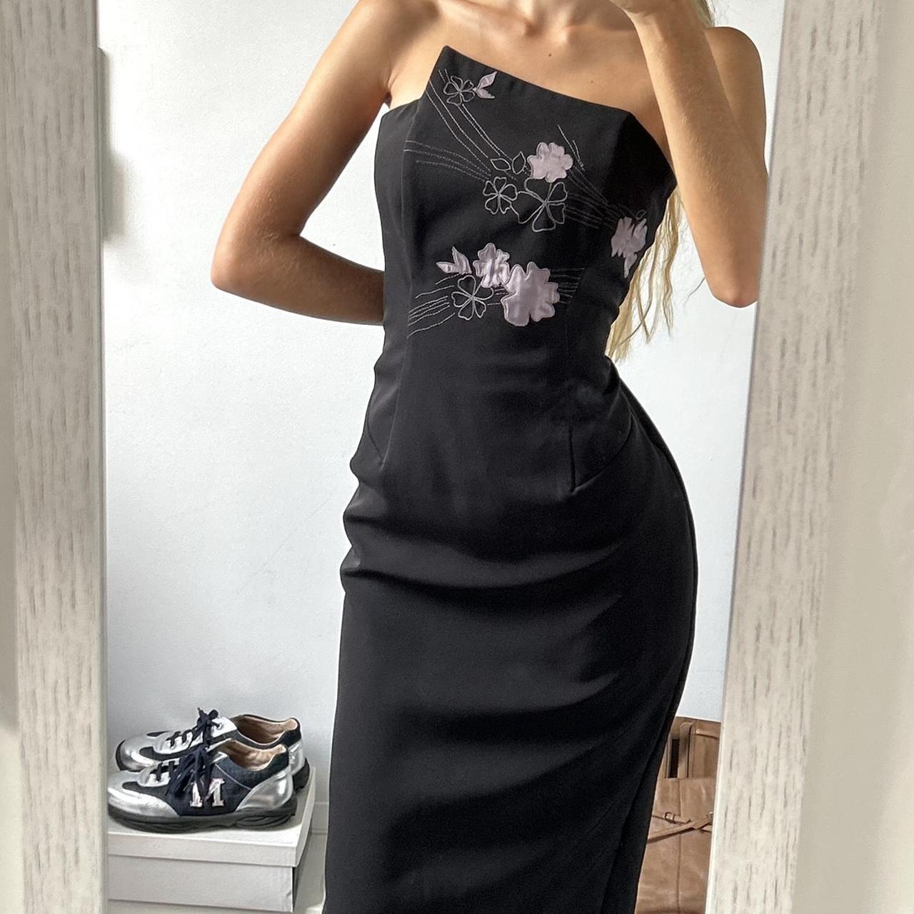 Principles vintage abstract stain flower motif midi... - Depop