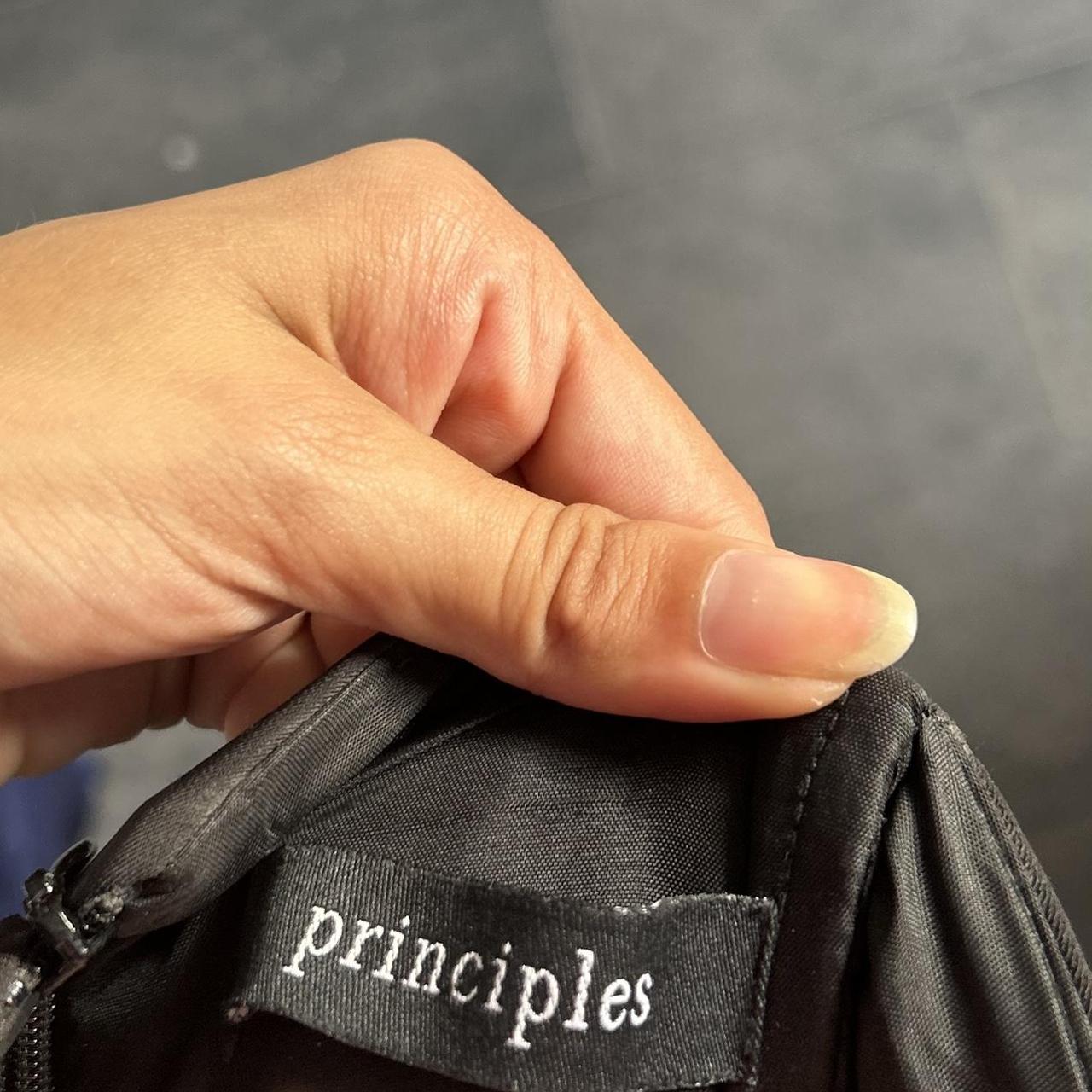 Principles vintage abstract stain flower motif midi... - Depop