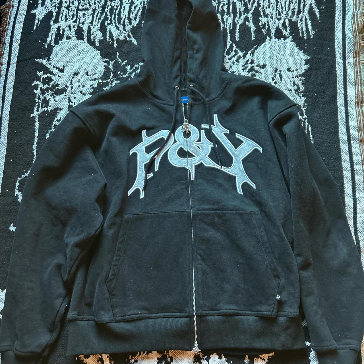 #punkandyo best offer | Depop