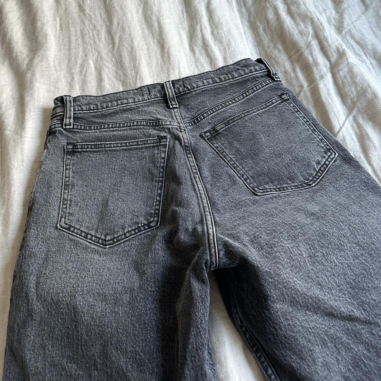 High Rise 90s relaxed Abercrombie jeans, worn twice.... - Depop