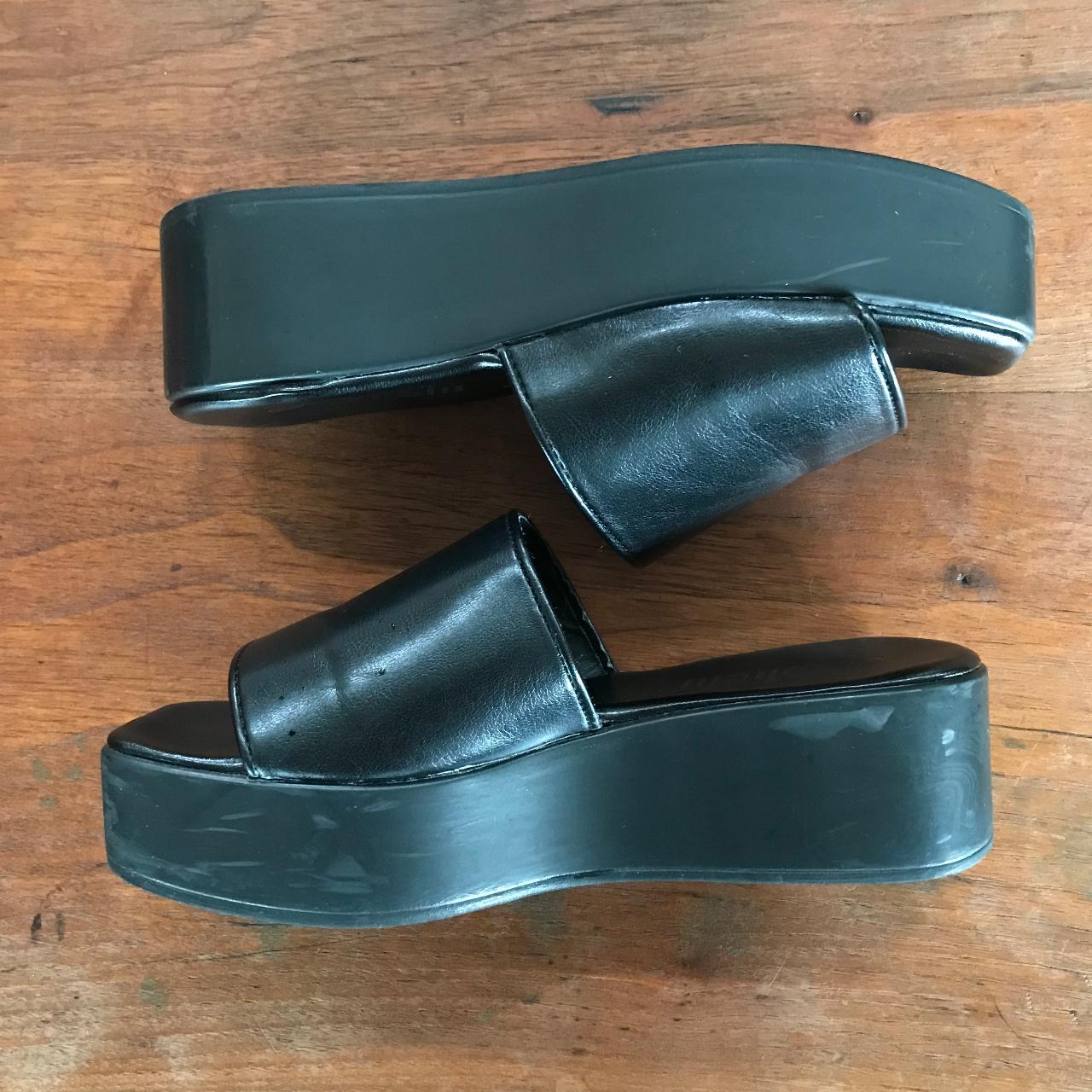 SHEIN Women's Black Slides | Depop