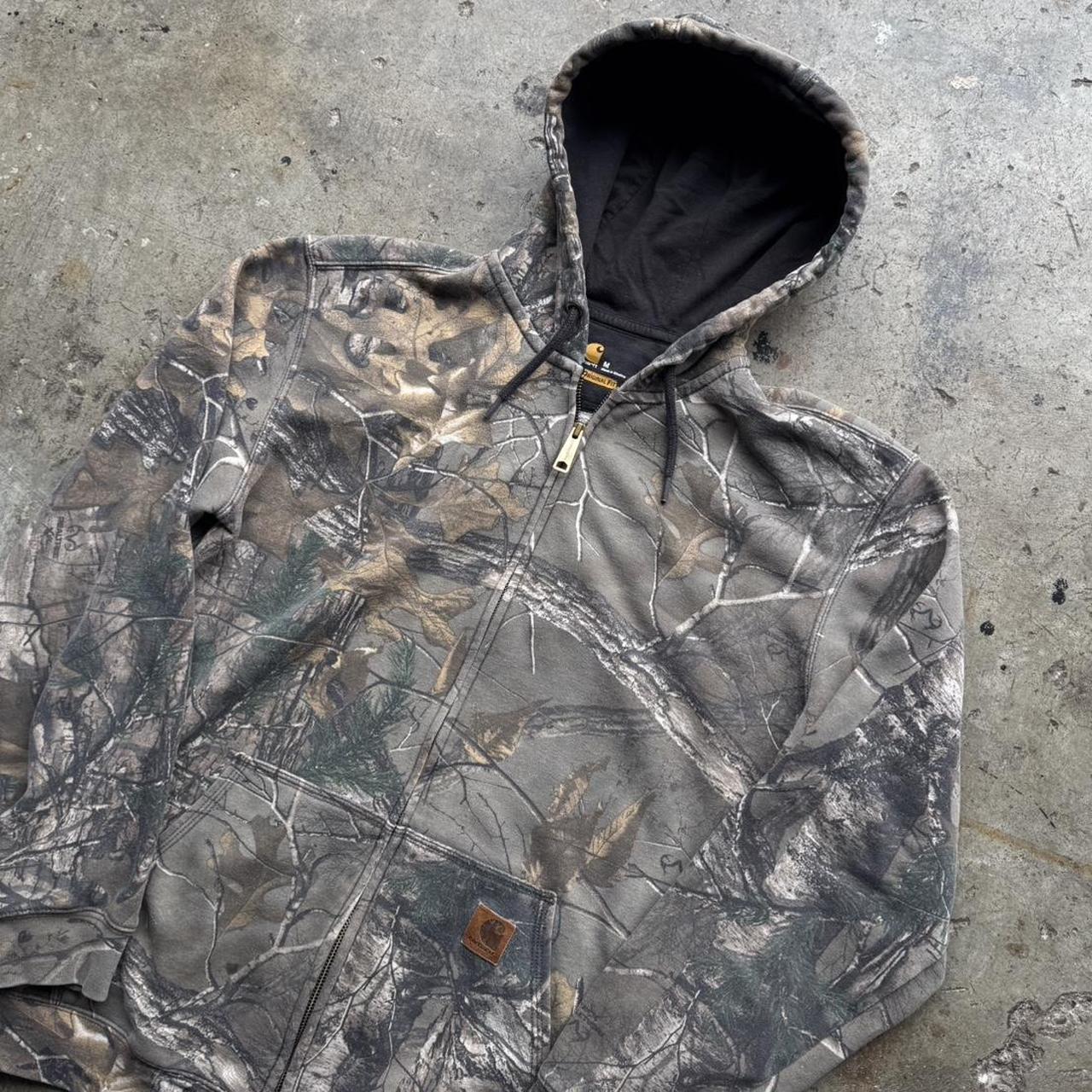 Carhartt Realtree camo zip up hoodie! Size medium... | Depop