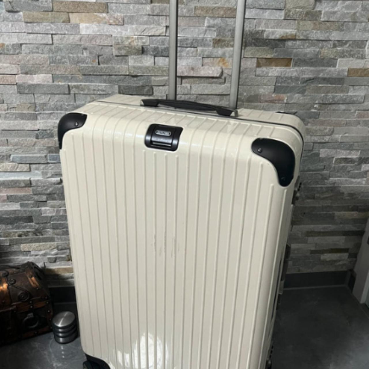 RIMOWA LIMBO 70 ETAG CREME WHITE Topaz E-Tag Top... - Depop