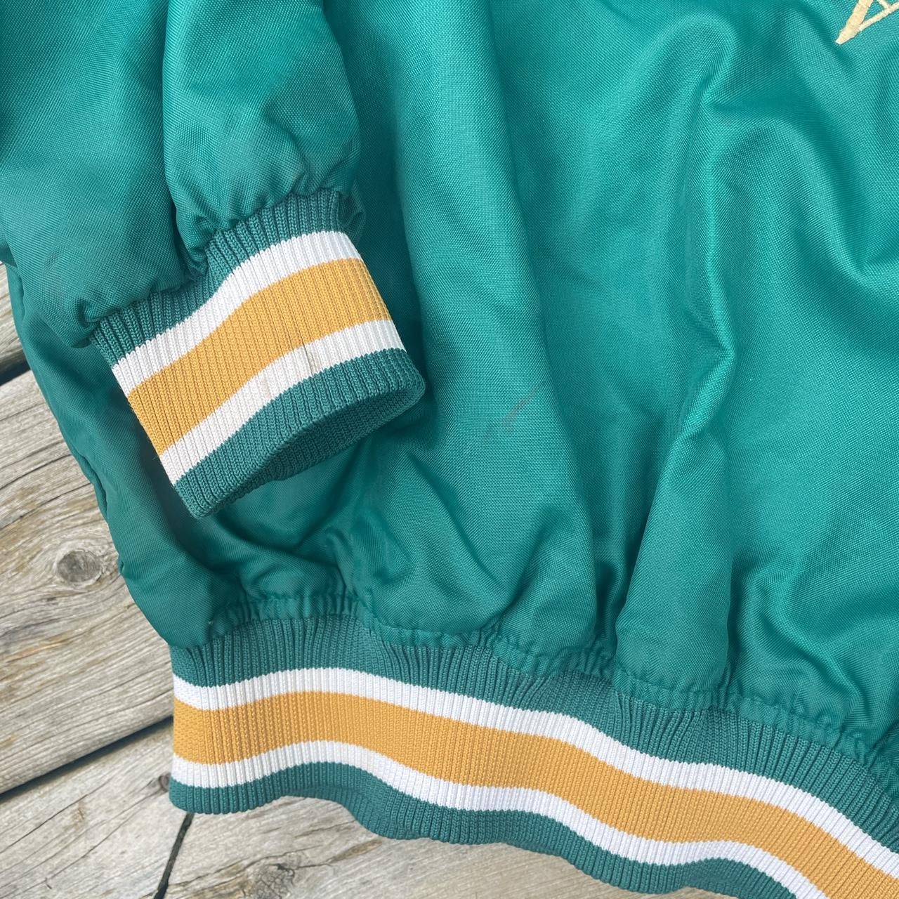 Starter Men's Green and Red Jacket | Depop