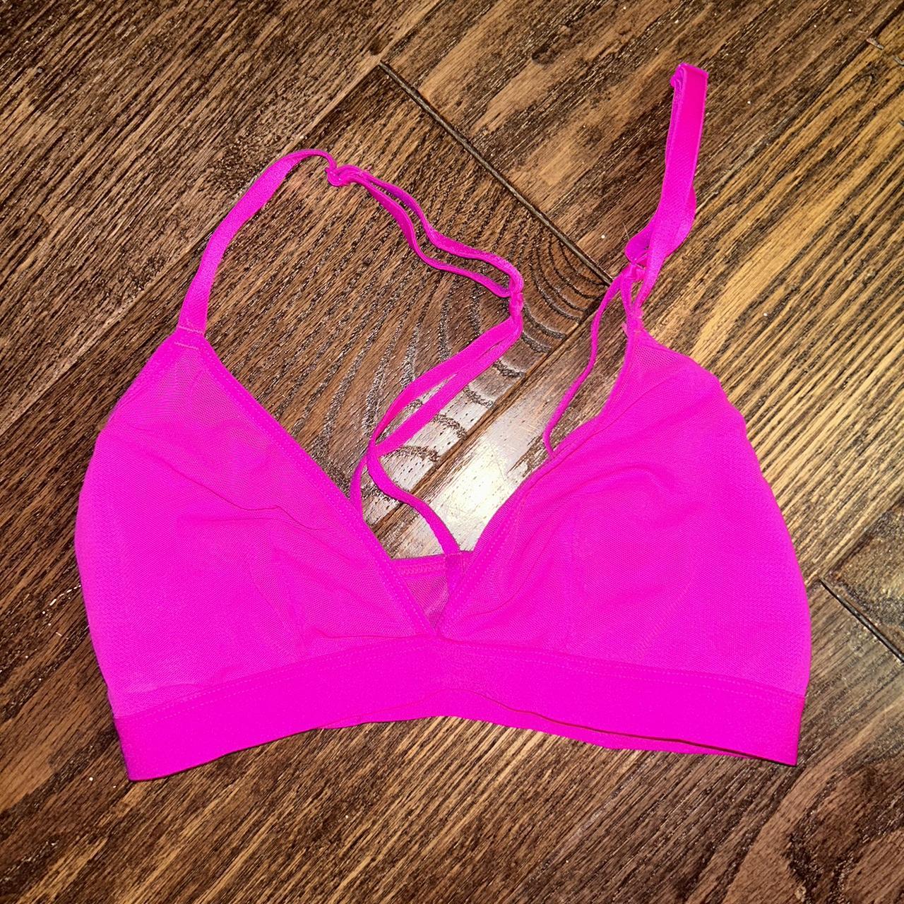 Target Bra! This bralette is so cute! It’s a bright... - Depop
