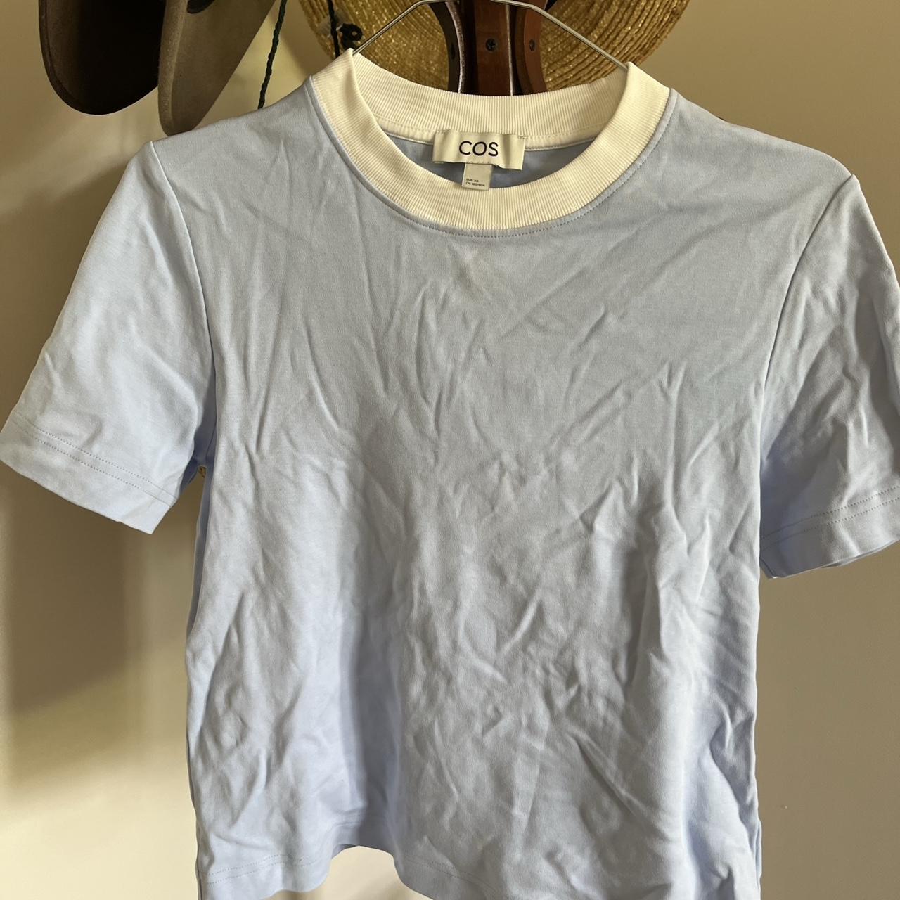 Cos T-shirt Needs an iron Hardly worn Blue and... - Depop