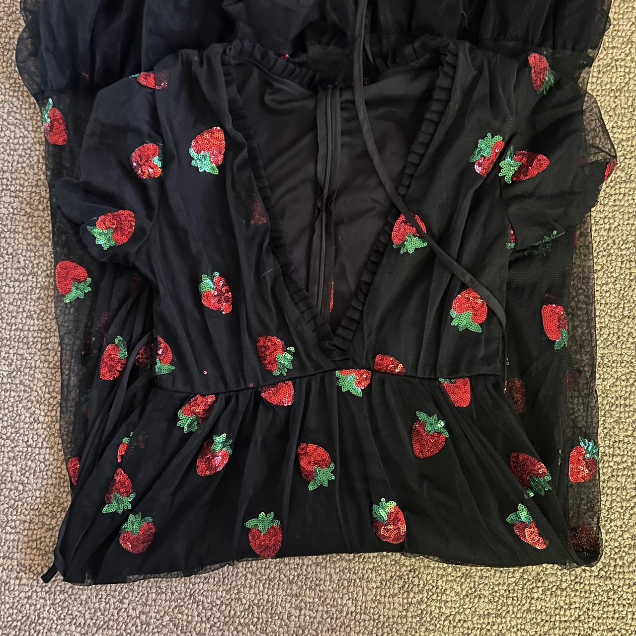 Beautiful sparkling strawberry dress🍓🍰 Size medium... - Depop