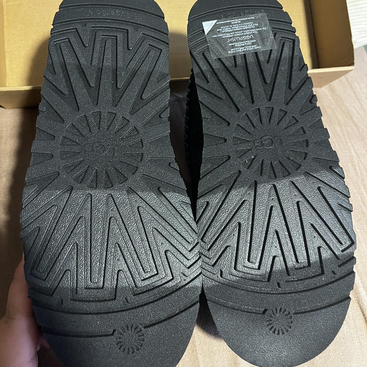 BRAND NEW Uggs Tazz Maxi Tasman in Blue - Depop