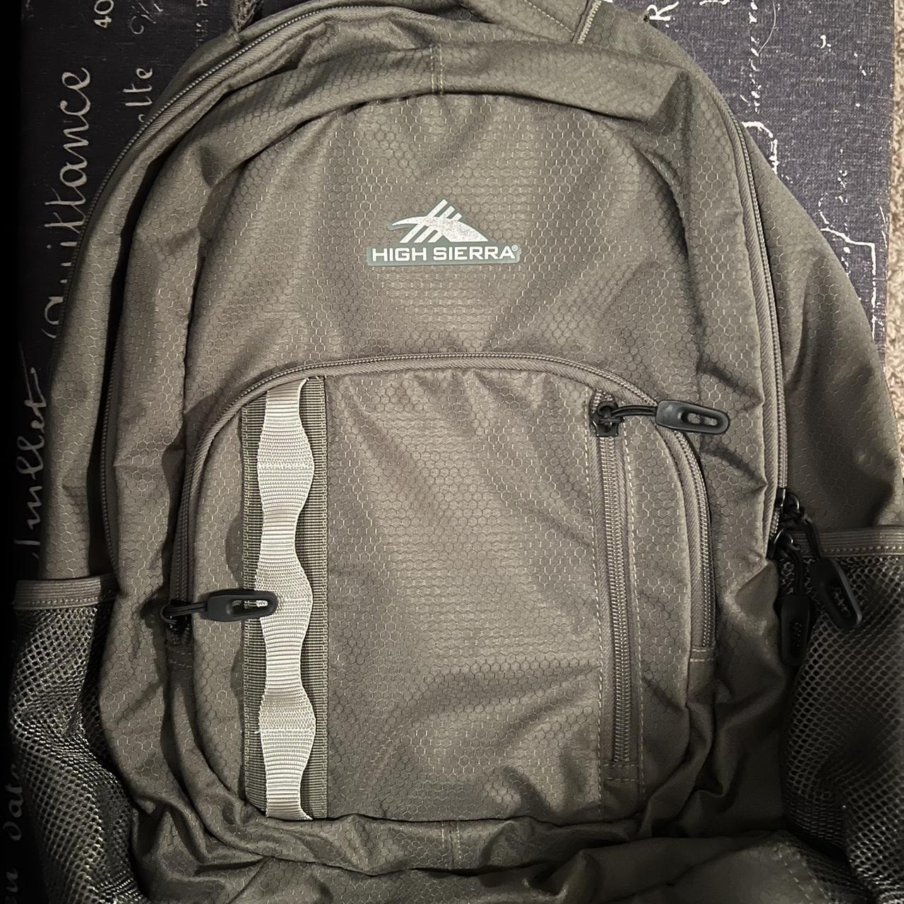 Army green High Sierra Backpack 3 pockets 2water... - Depop