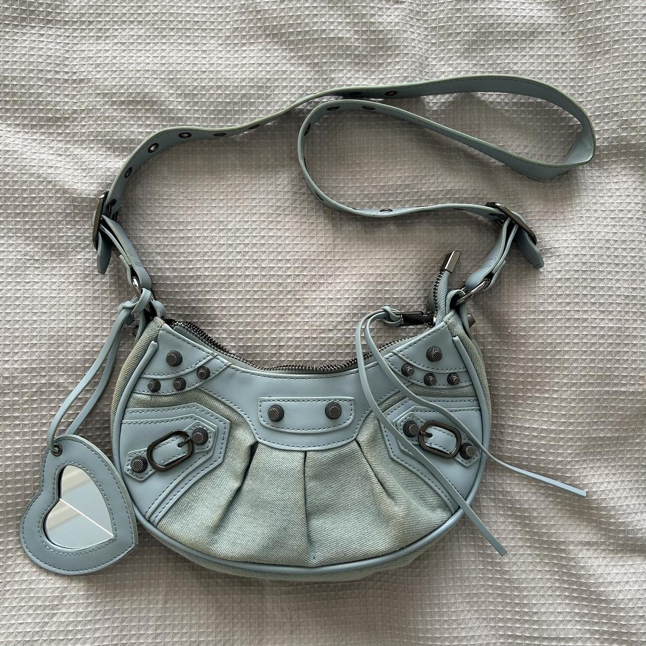 super cute blue glassons bag - mirror is cracked on... - Depop