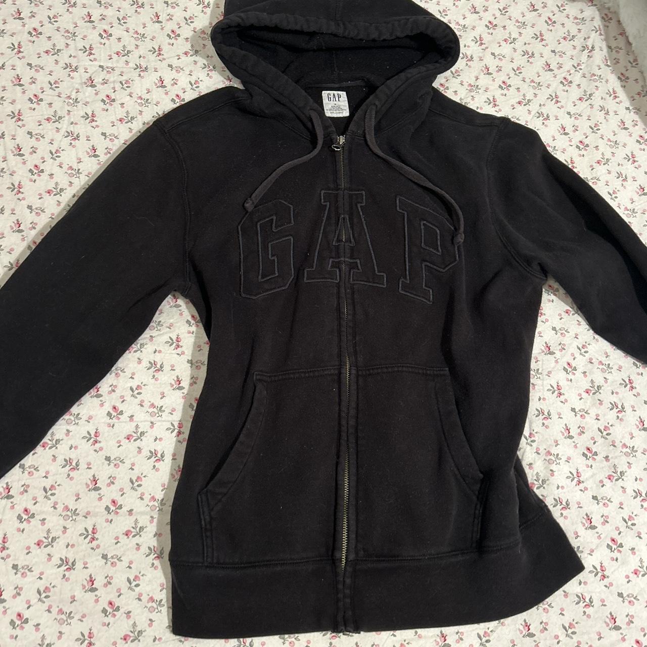 Black Gap zip-up hoodie #goth #gap #gapzipup sooo... | Depop