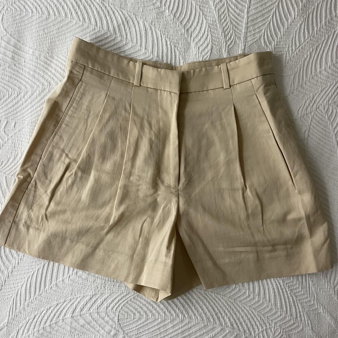 Pale yellow linen short (Mango) Fits size 8-10 - Depop
