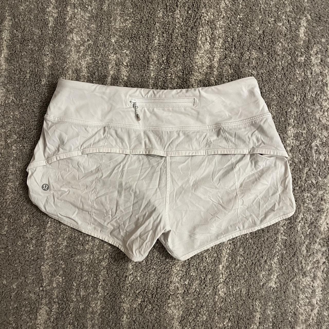 lululemon white speed up low-rise lined short 2.5” - Depop