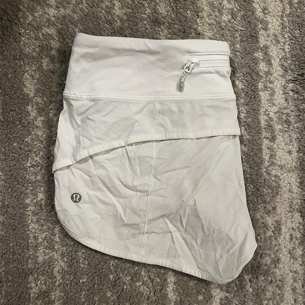 lululemon white speed up low-rise lined short 2.5” - Depop
