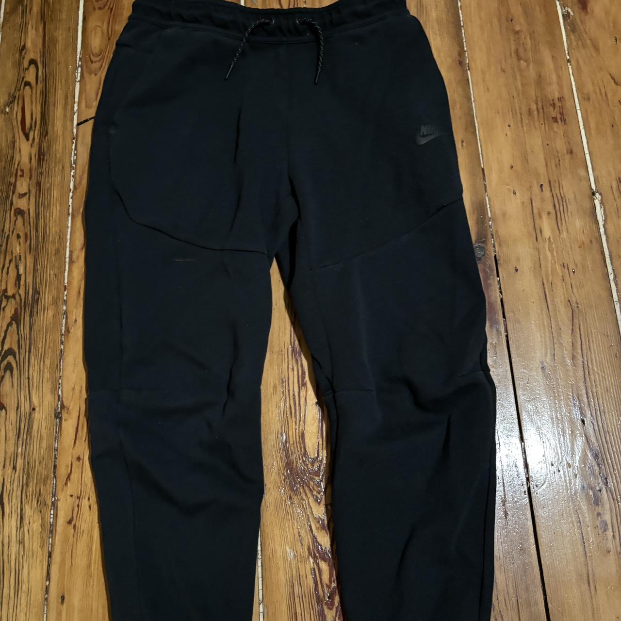 Men’s medium Nike tech black sweatpants Fantastic... - Depop