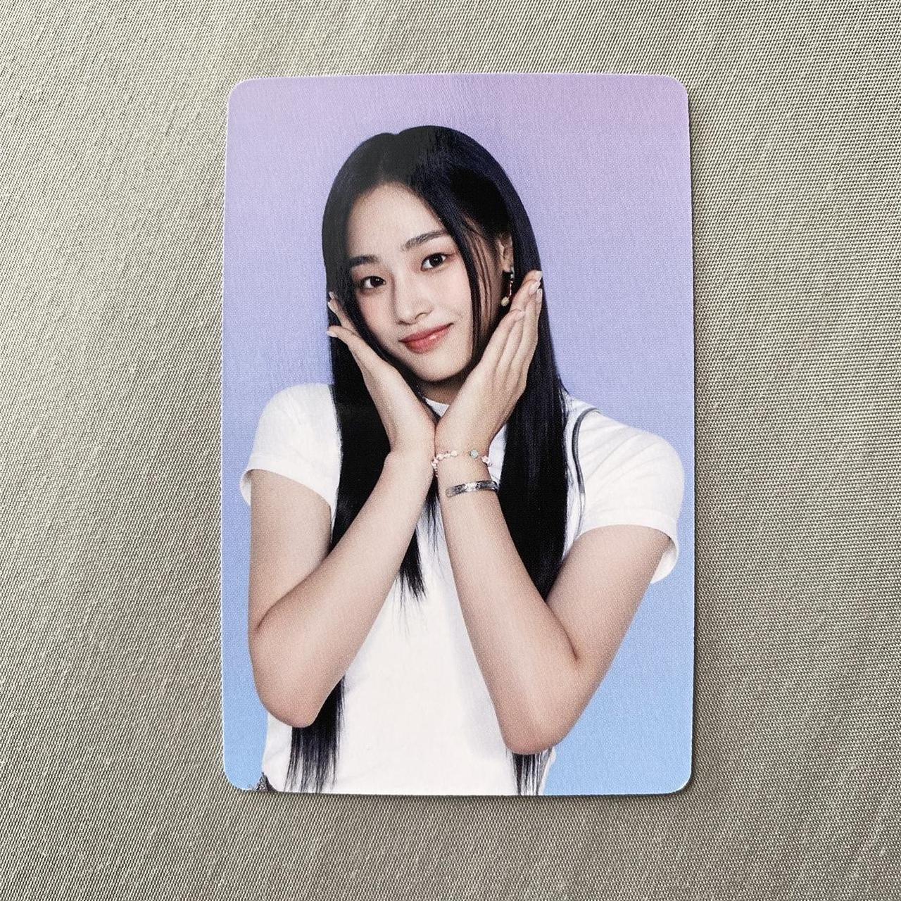 newjeans minji photocard/lomocard + free... - Depop