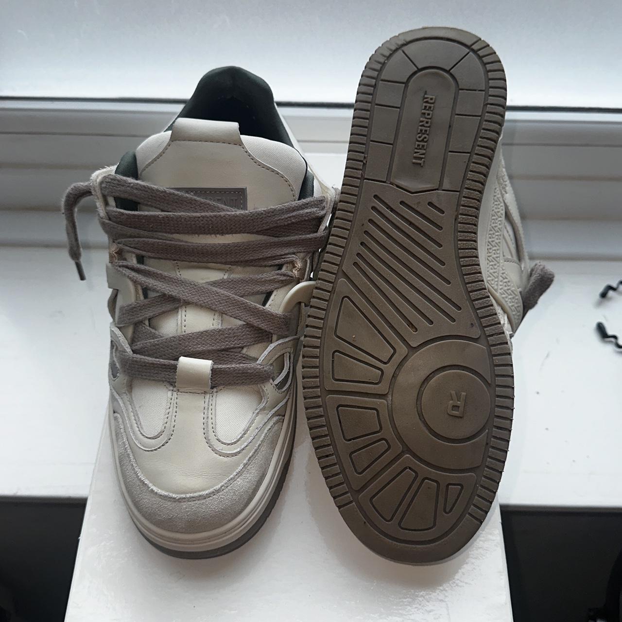 Represent bully - butter cream Worn a few times,... - Depop