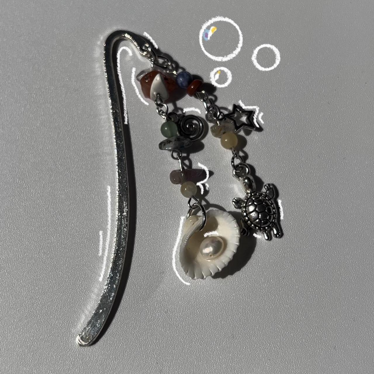 Silver Crystal Shell Bookmark $4.40 shipping... - Depop