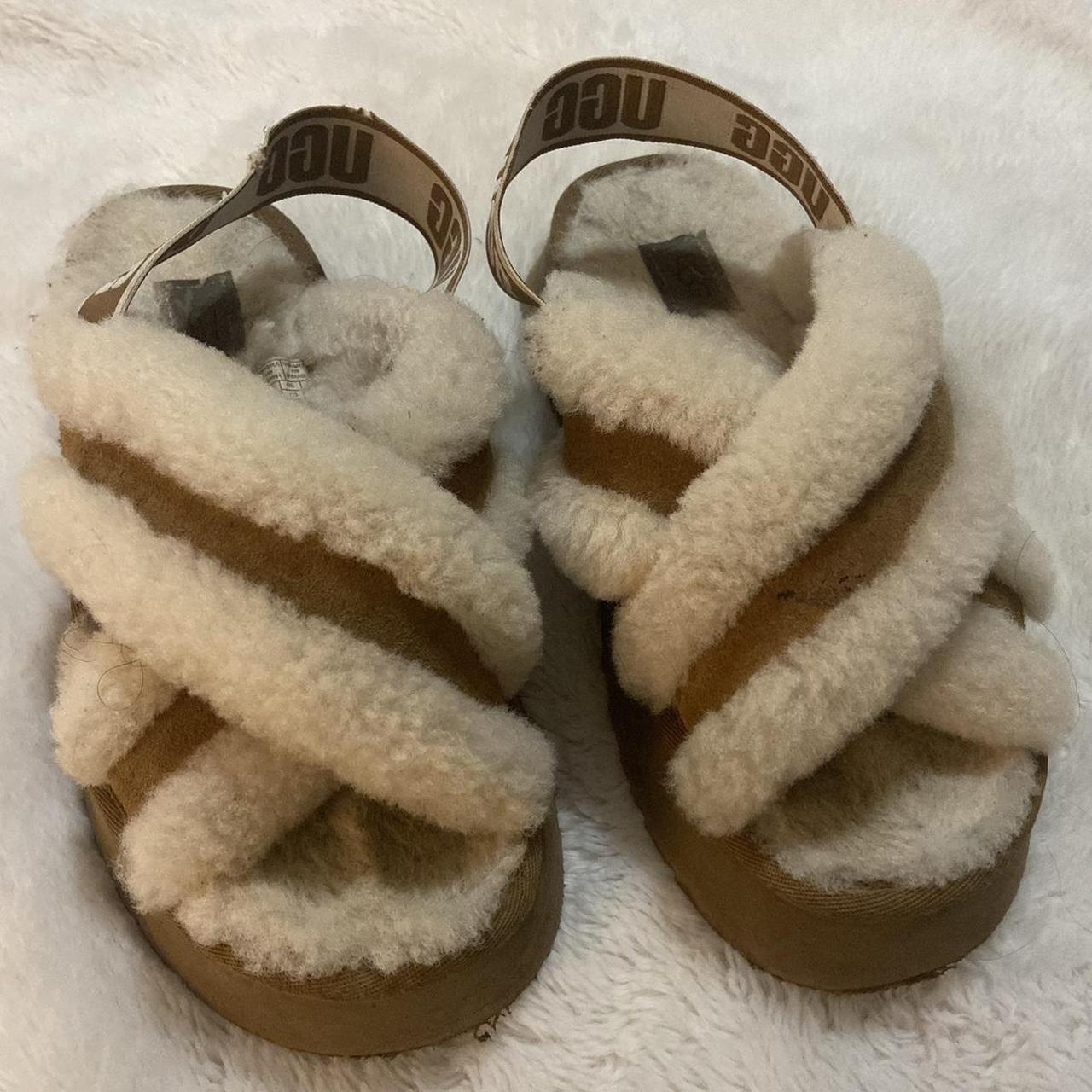 ugg cross slippers size 7W - Depop
