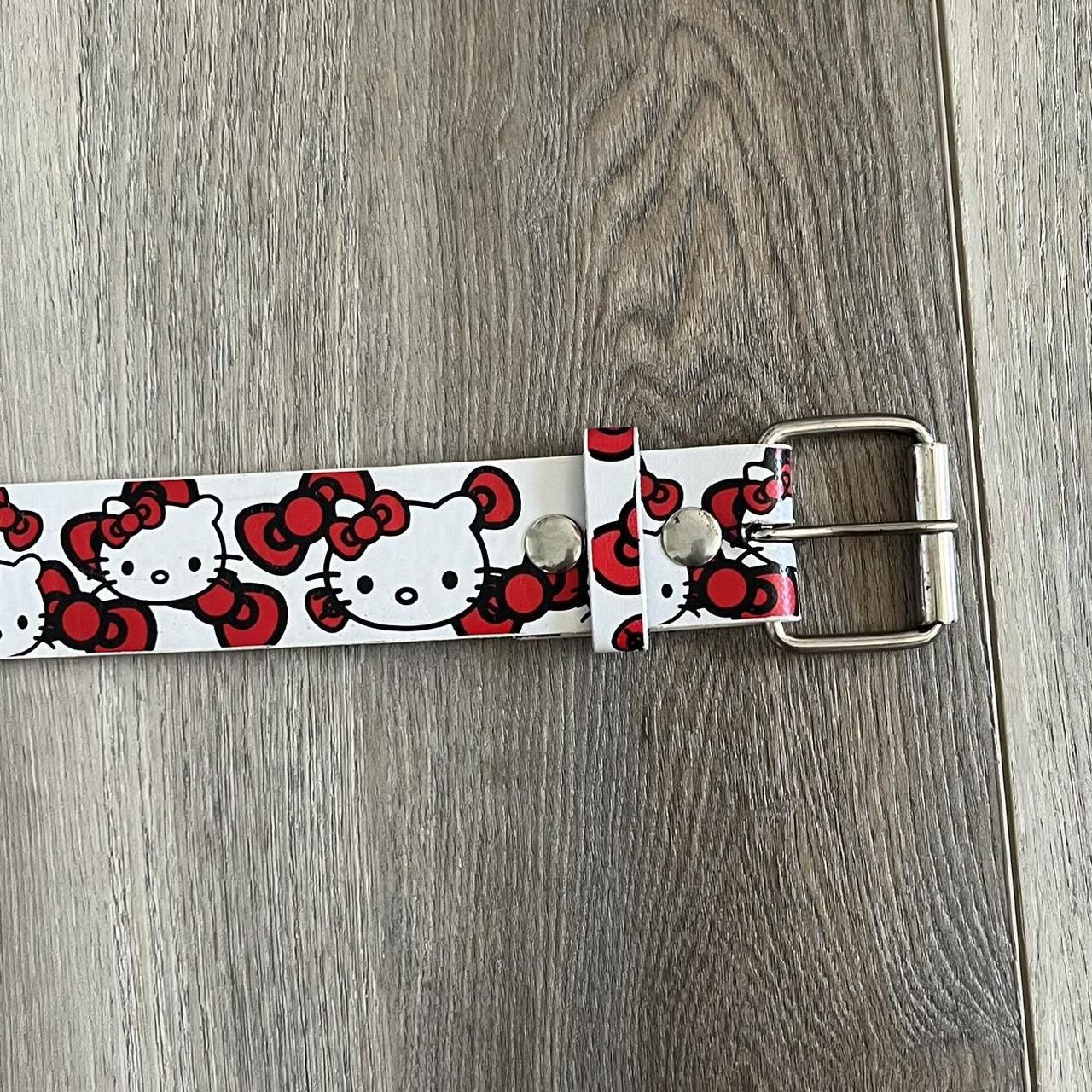 Hello kitty belt in good condition | Depop