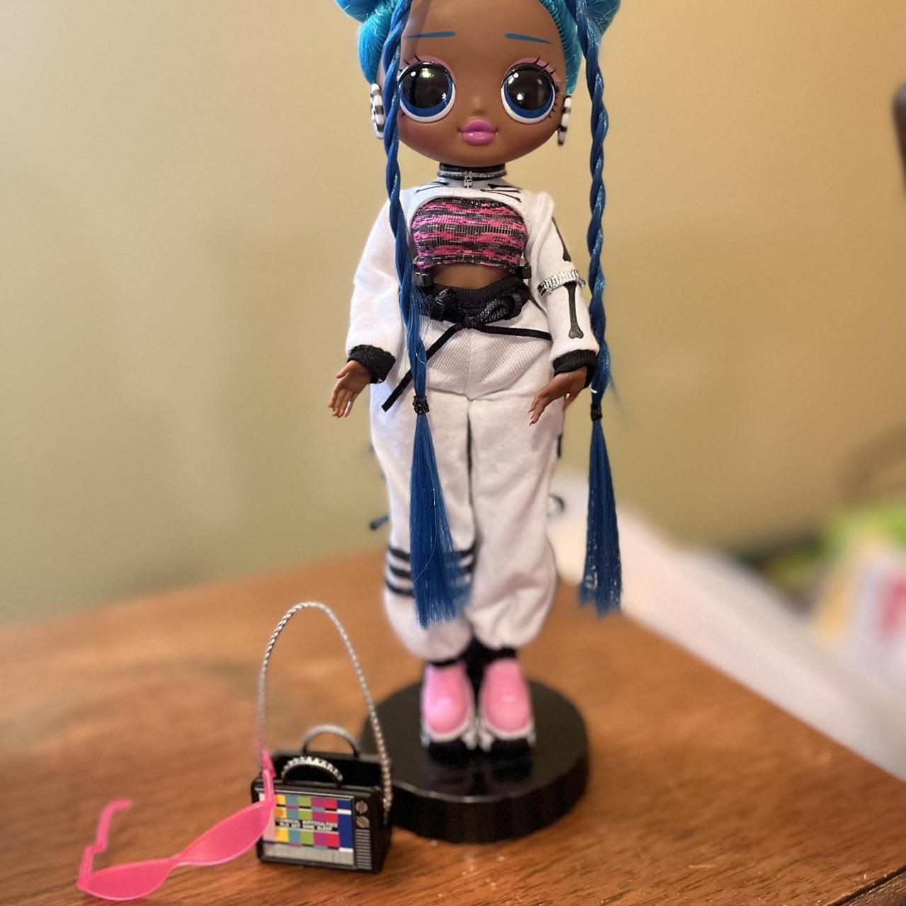 LOL Chillax OMG Doll Accessories and clothes as... - Depop